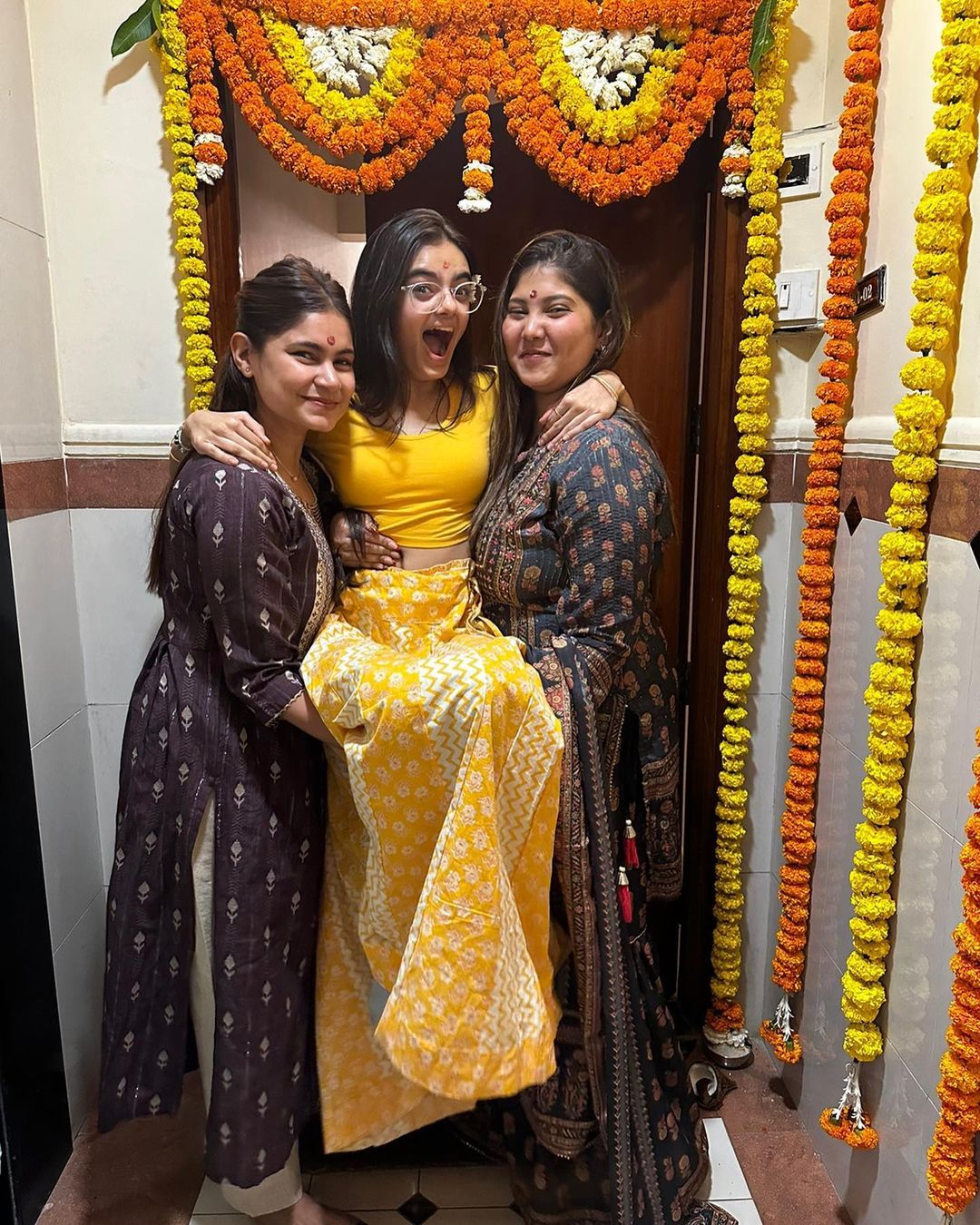 Ruhanika Dhawan Real Parents