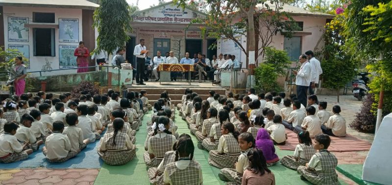 सेमी इंग्रजीतून शिक्षण देणारी एकमेव सांगळूद जि.प. शाळा! Akola Marathi ...