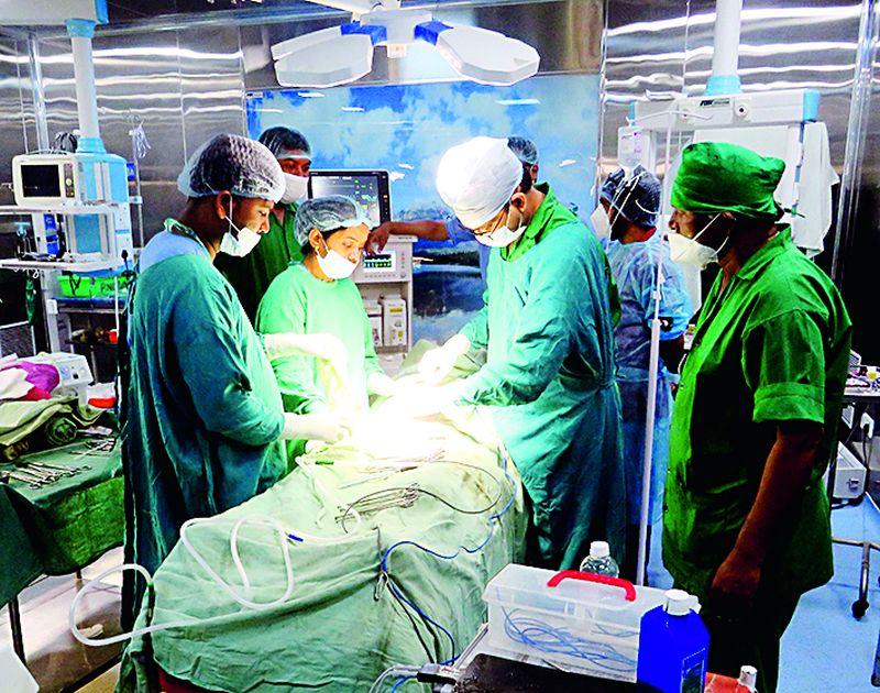 गर्भाशय मुखाच्या कर्करोगाची जिल्हा रुग्णालयात प्रथमच यशस्वी ...