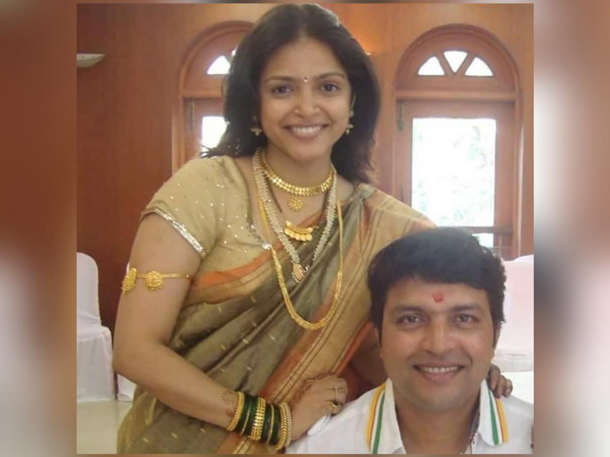 फिल्मी आहे 'दुनियादारी' फेम अंकुश चौधरी आणि दिपा परब यांची लव्हस्टोरी ...