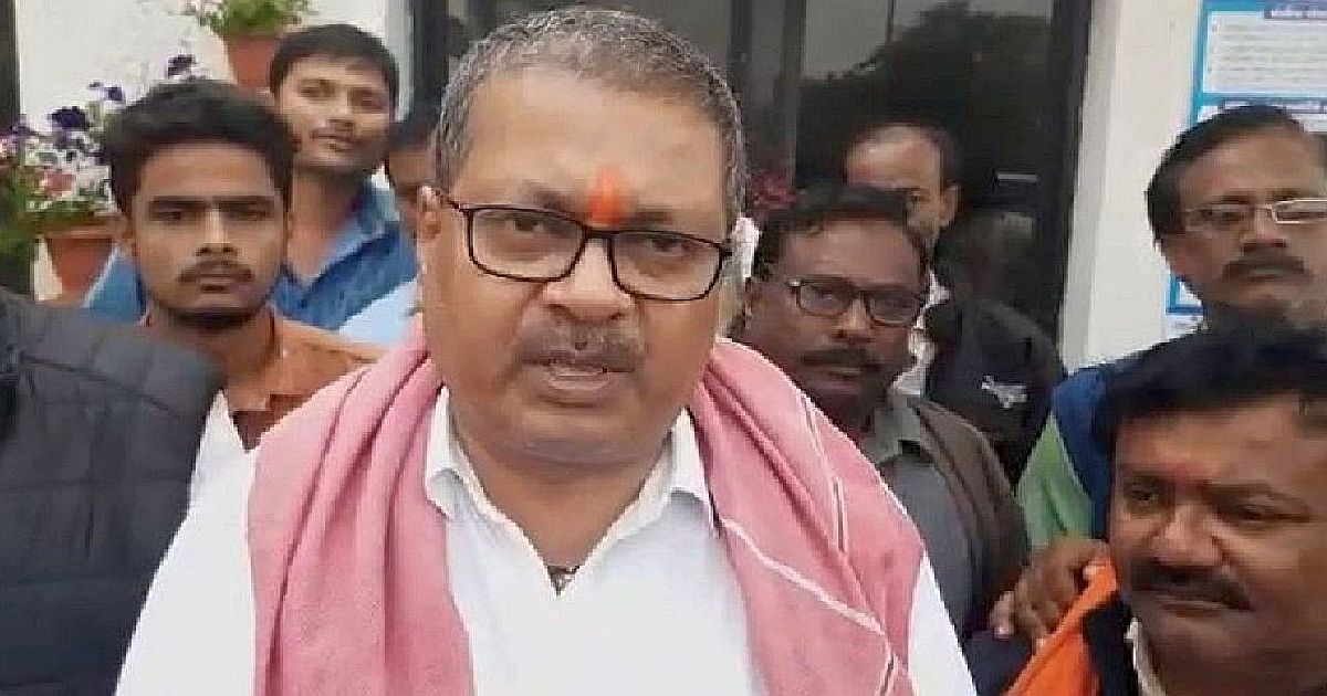 आमदार कारेमोरेंची पुन्हा घसरली जीभ, महिला कर्मचाऱ्याला शिवीगाळ करतानाचा ...