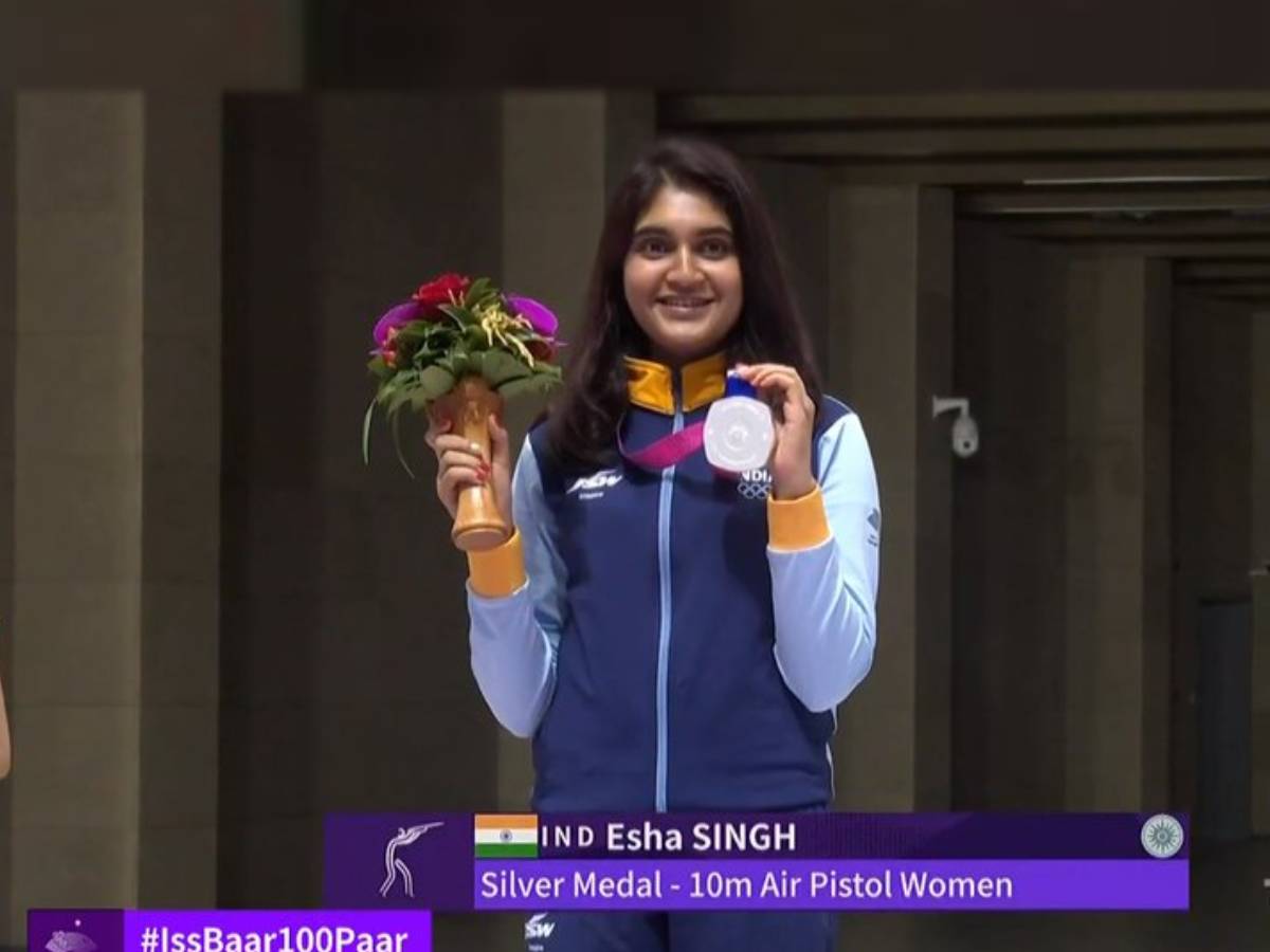 अभिमानास्पद! आशियाई स्पर्धेत पदकांचा 'चौकार' मारणारी ईशा; भारताच्या ...