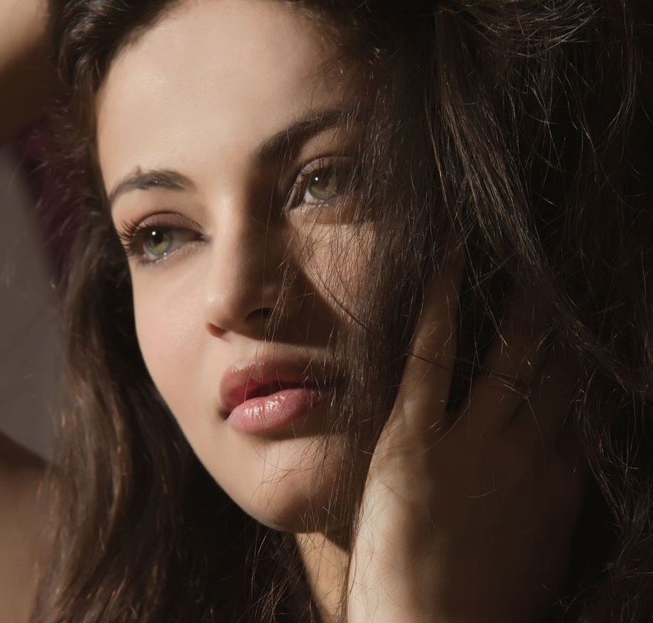 सलमान खानची ‘ही’ हिरोईन झाली रूग्णालयात भरती - Marathi News | salman ...