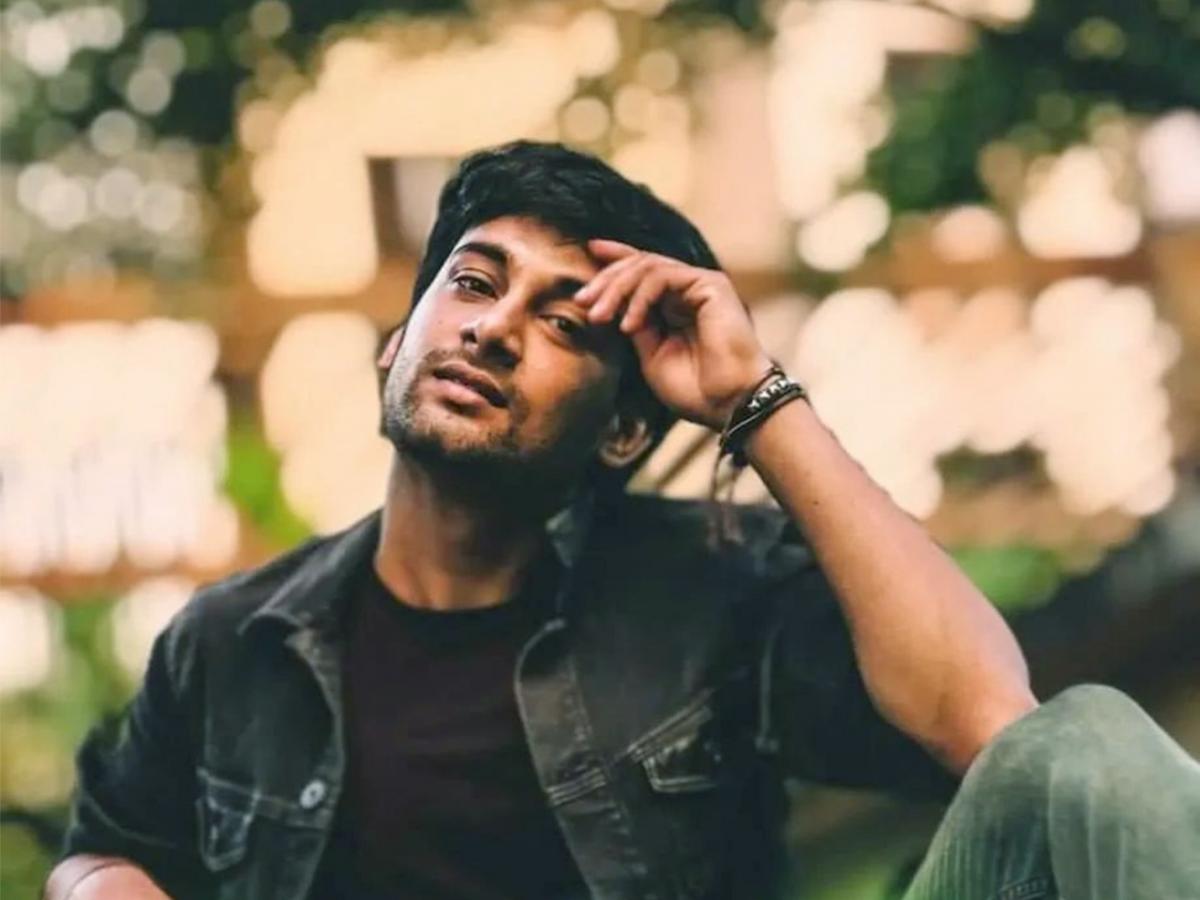 Ajinkya Raut : मला काम देणार का? ‘मन उडू उडू झालं’ फेम इंद्राने सोशल ...