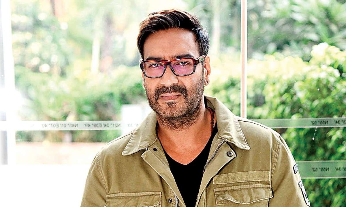 अजय देवगण आता फुटबॉल कोच बनणार - Marathi News | Ajay Devgan will now ...