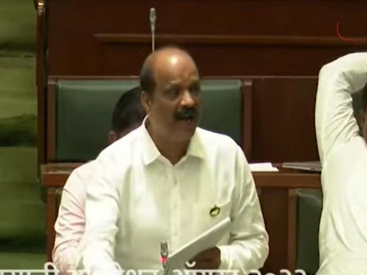 अर्धा दादर तोडला अन् वरळीत जोडला; सदा सरवणकरांची मुस्कटदाबी कुणी केली ...