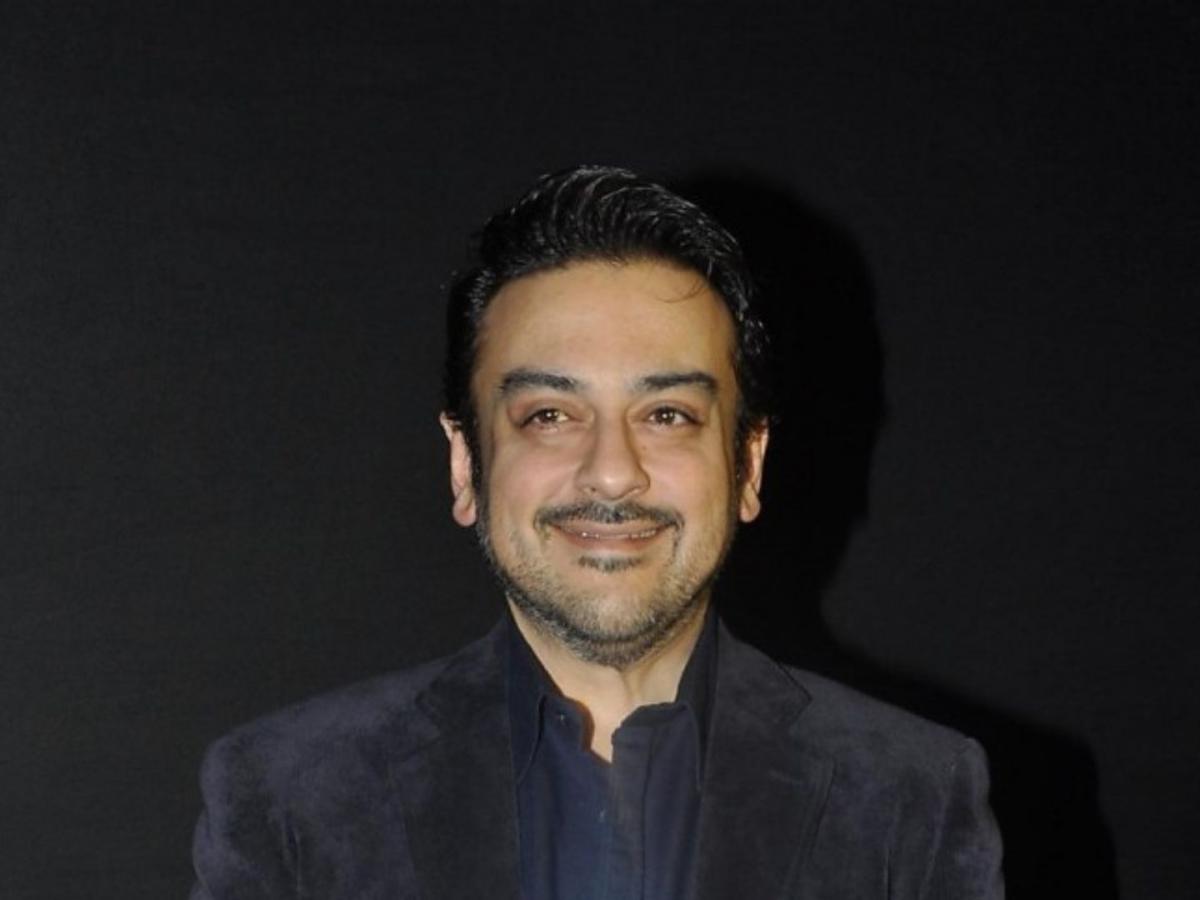 अदनान सामीनं सोशल मीडियाला या कारणामुळे म्हटलं होतं 'अलविदा', लेटेस्ट ...