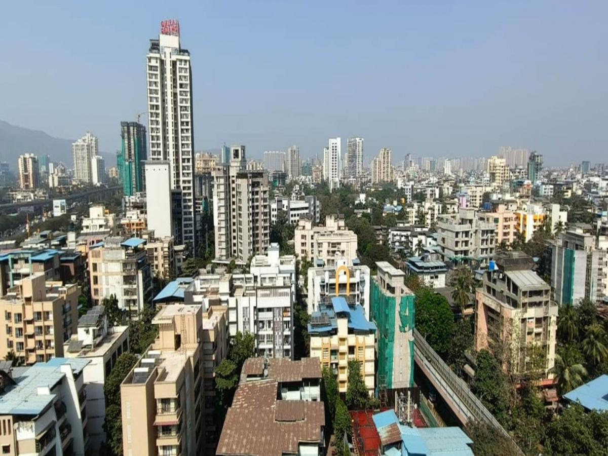 अरुंद रस्ते, टॉयटलचे वाद यात अडकला ७ हजार इमारतींचा पुनर्विकास Thane ...