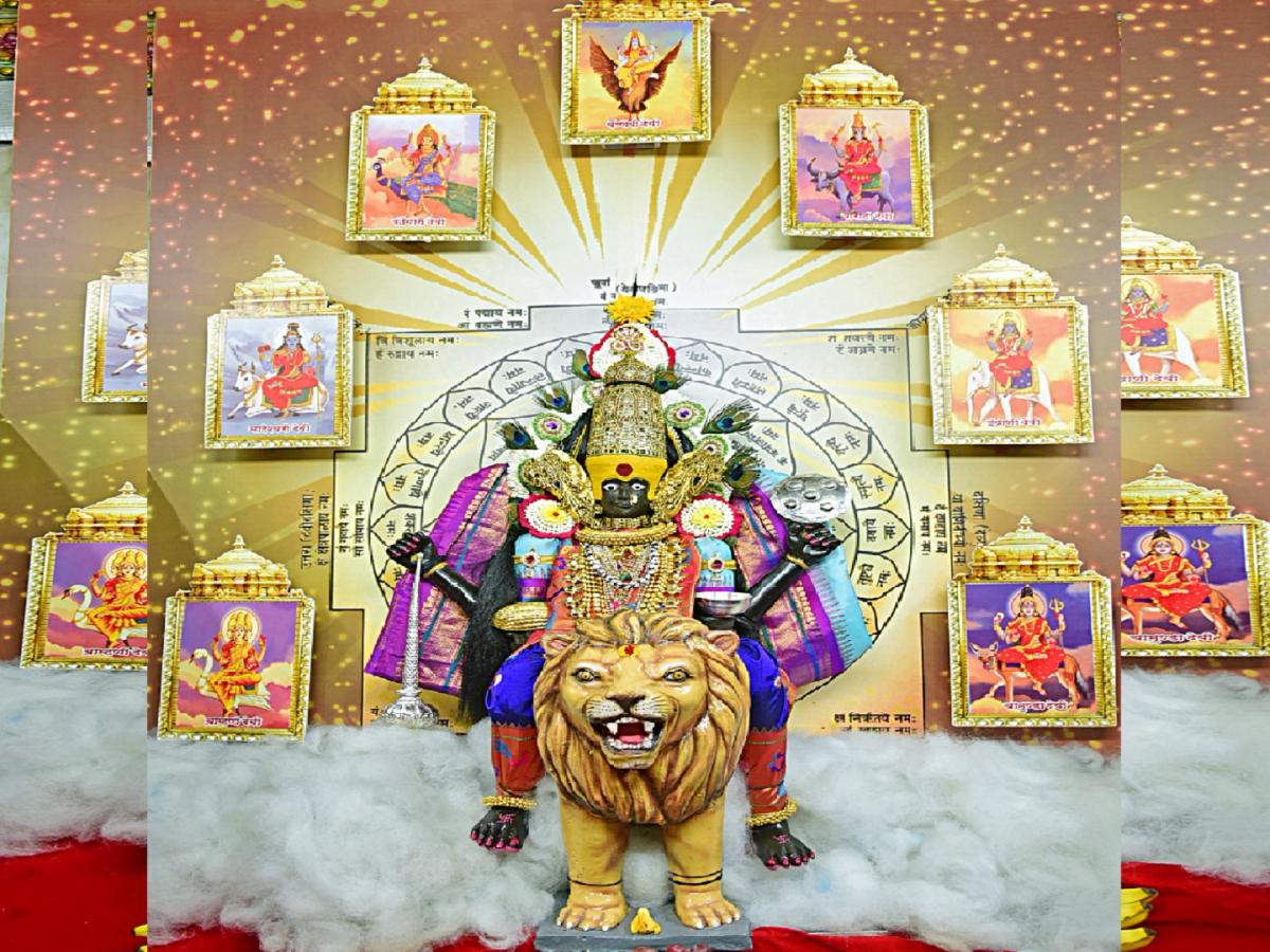 Navratri 2023: सातव्या माळेला कोल्हापूरच्या अंबाबाईचा ‘नारायणी ...