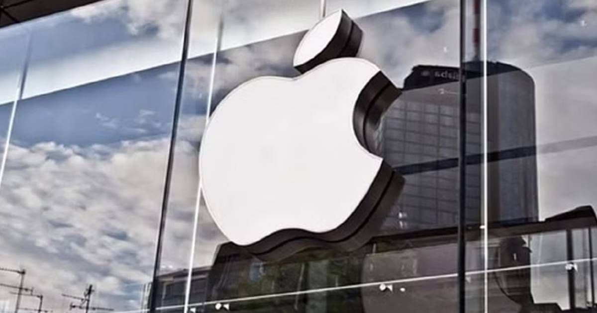 अमेरिका सरकारचा Apple कंपनीला मोठा धक्का! शेअर बाजारातही फटका; ११३ अब्ज ... अमेरिका सरकारचा Apple कंपनीला मोठा धक्का! शेअर बाजारातही फटका; ११३ अब्ज ...