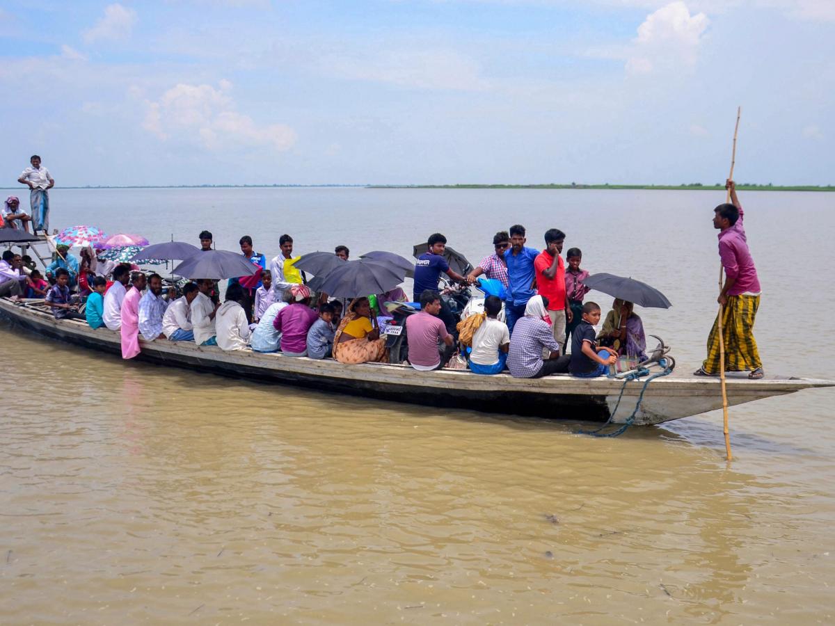 ‘पोलिटिक्स नोकोरीबा बोंधू !’आसामी माणसाच्या संताप आणि संयमाची परीक्षा ...