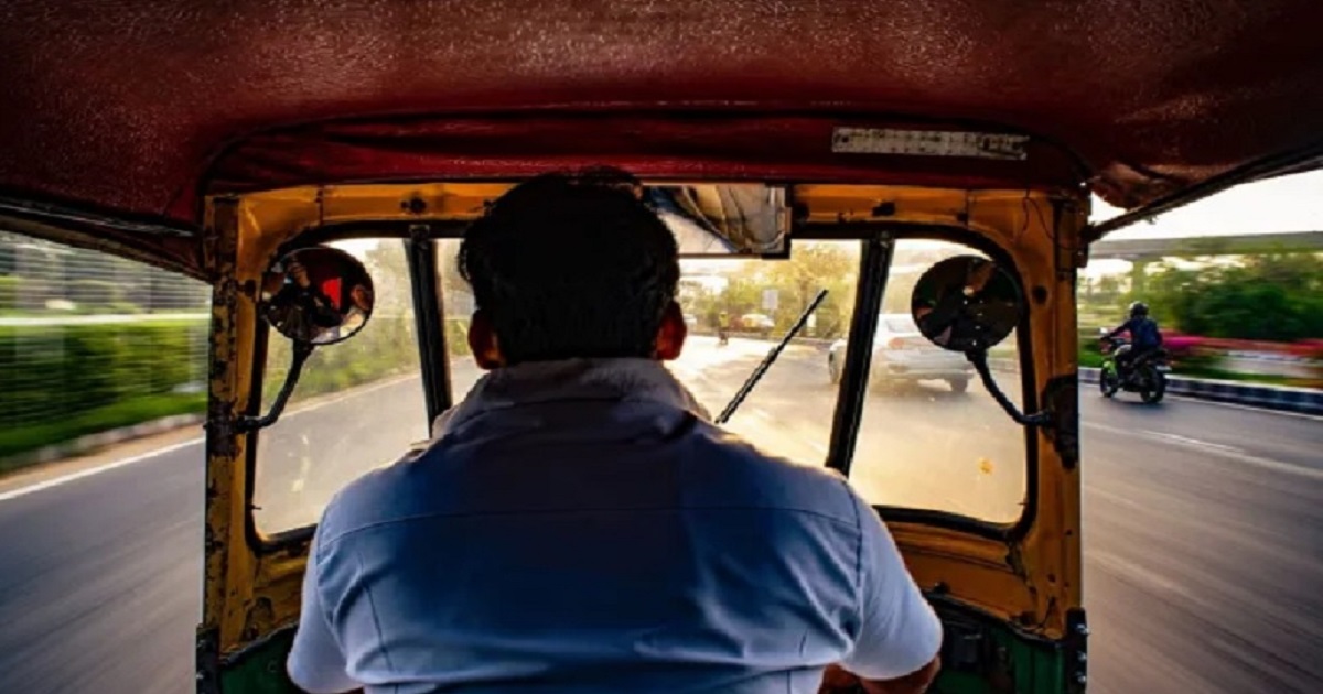 Pune: दिवसा रिक्षा चालवायचा अन् रात्री करायचा घरफोड्या, रिक्षाचालकच ...