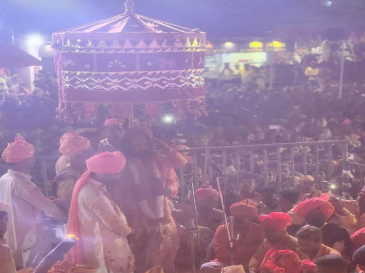 भारत-पाकिस्तान छुपं युद्ध, पैशाच्या जोरावर न्यायदेवता विकत मिळंल ...