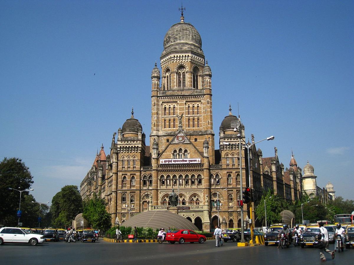 शाळेतल्या मुलींच्या सुरक्षेसाठी महापालिकेकडे पैसेच नाहीत, ‘सीसीटीव्ही ...