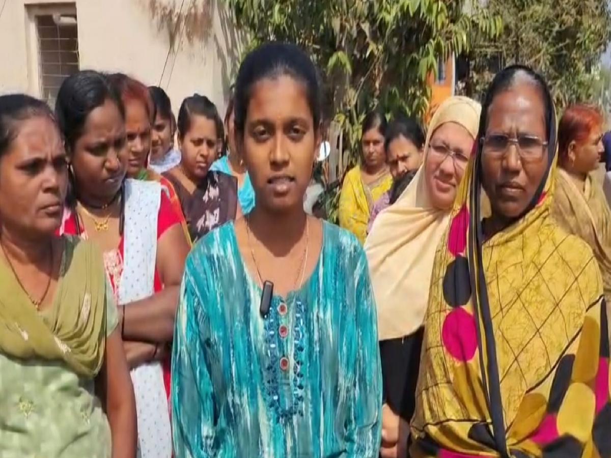 Sangli ZP Election Voting 2026: ‘ती’ ने नाकारले पहिले मतदान ...