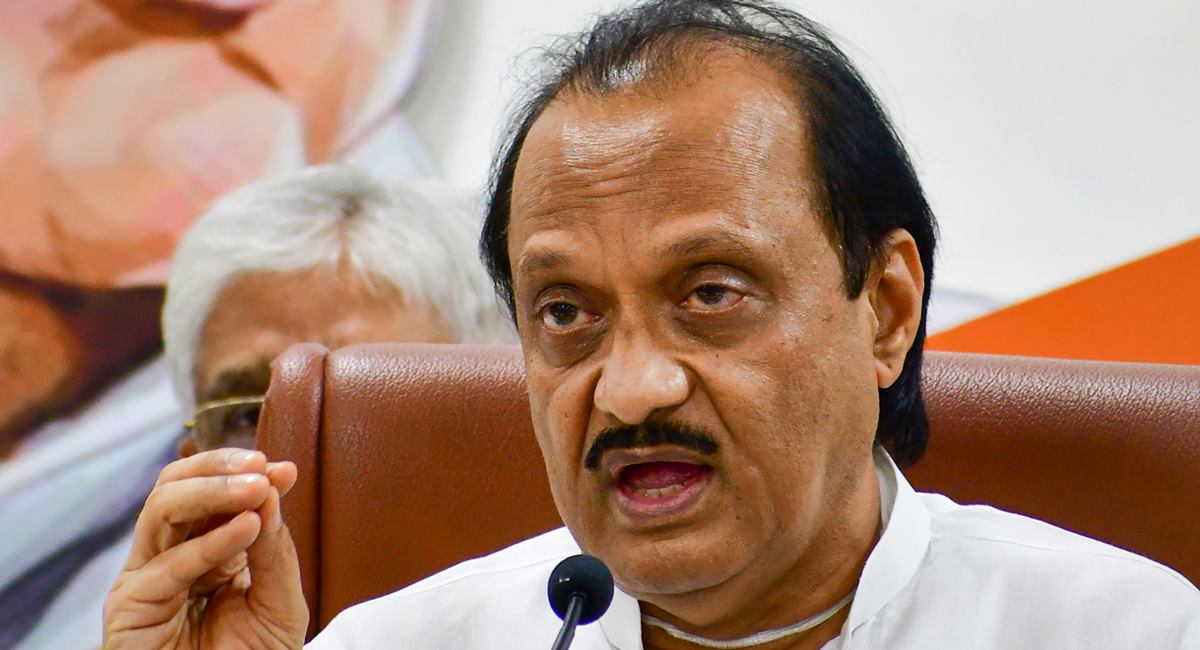 "तू स्टँप पेपर आण, मी लिहून देतो"; त्या प्रश्नावर अजित पवारांनी स्पष्टच ...