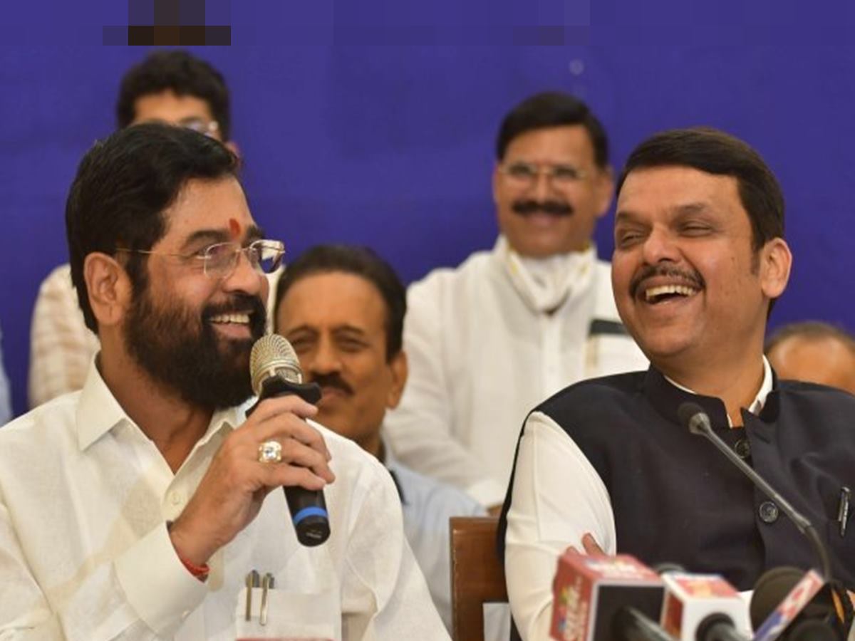 "संताजी अन् धनाजीसारखे दोन सरदार, १८-अठरा तास चालवतायंत कारभार" Mumbai ...