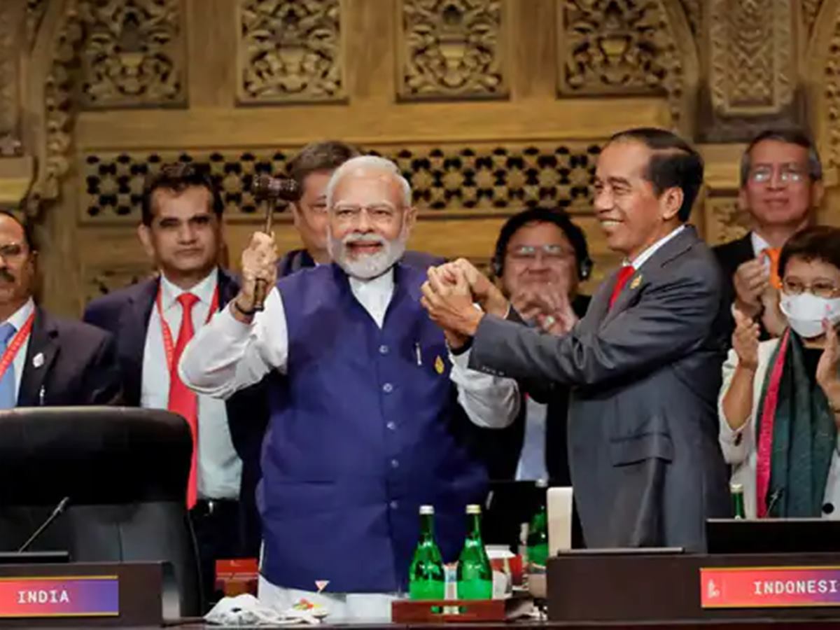 वाचनीय लेख - एक पृथ्वी, एक कुटुंब... आणि एक भविष्य! - Marathi News ...