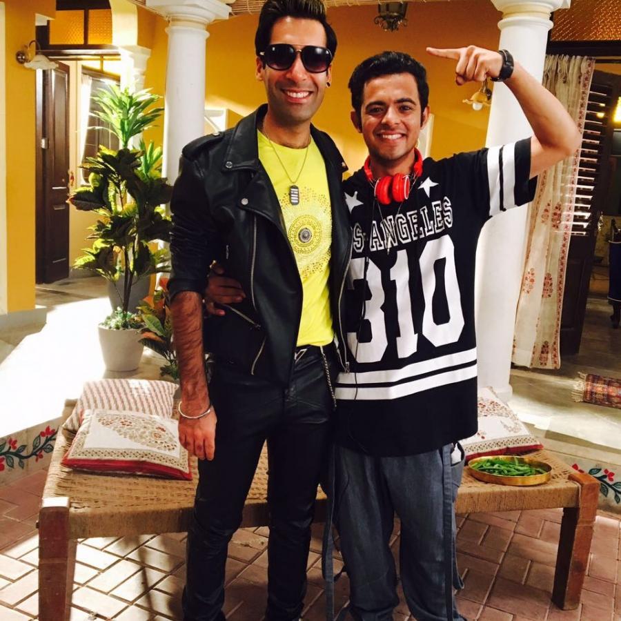 फैसल रशिद स्वत:ला शाहरूख नाही तर समजतो आमिर खान - Marathi News | Faisal ...