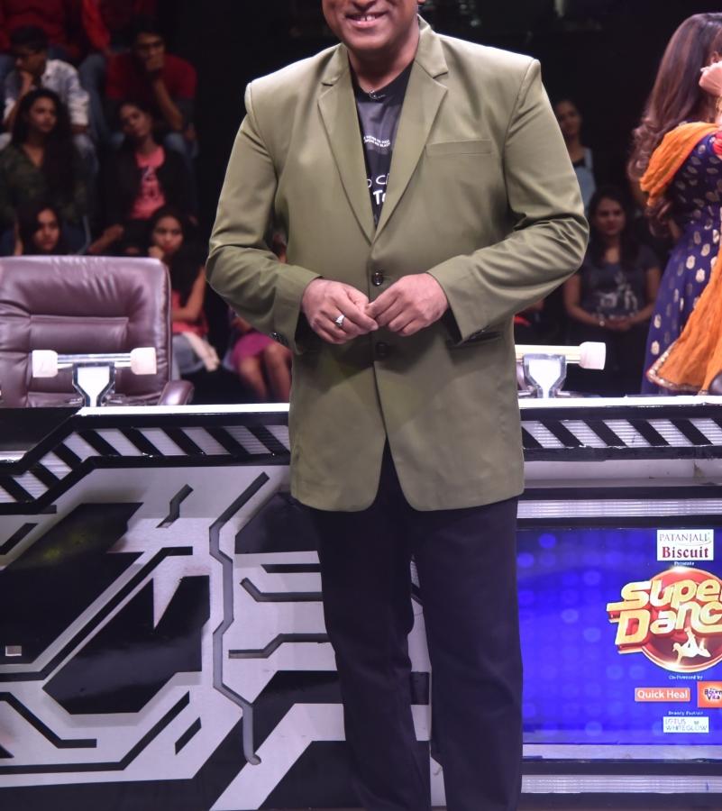 अनुराग बसूने मिष्टी सिन्हाला दिली बॉलिवूड सिनेमाची ऑफर! - Marathi News ...