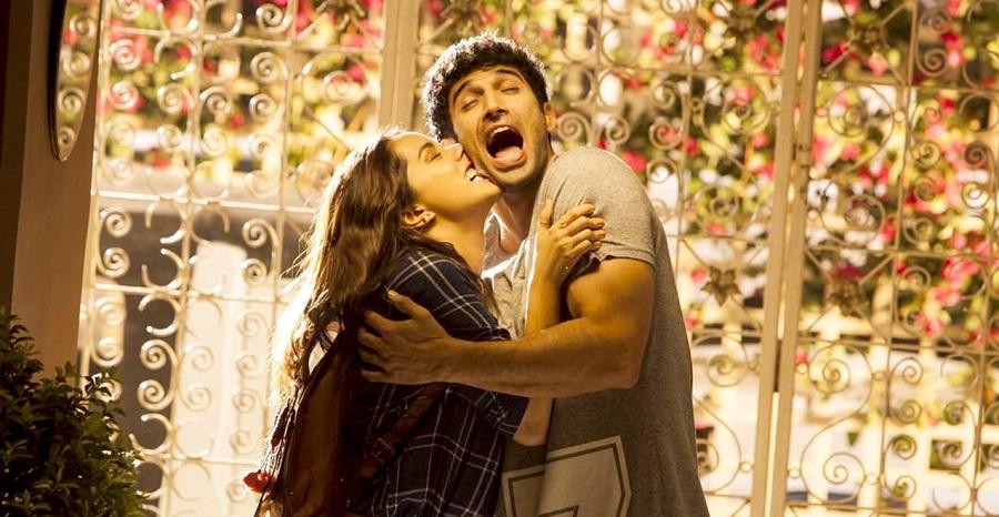 ‘ओके जानू’ चित्रपटातील ‘कारा फंकारा’ गाणे लाँच; पाहा, आदित्य रॉय कपूर ...