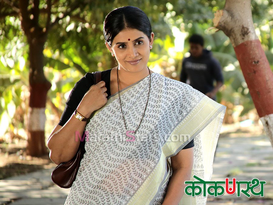 सोनालीचा सेल्फी - Marathi News | Sonali's Selfie | Latest Filmy News at ...