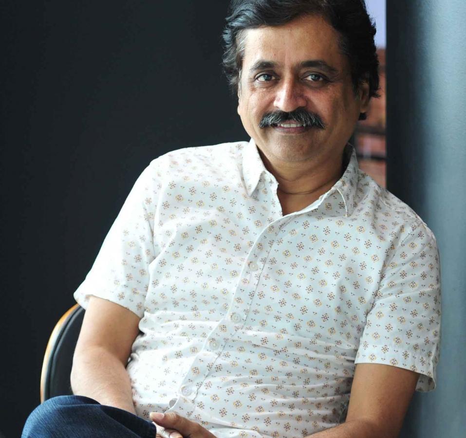 लवकरच लव्हस्टोरीवर आधारित चित्रपट करणारः समीर पाटील - Marathi News ...