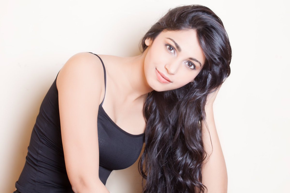 शमताचा कमबॅक - Marathi News | Shamta's Comeback | Latest filmy News at ...