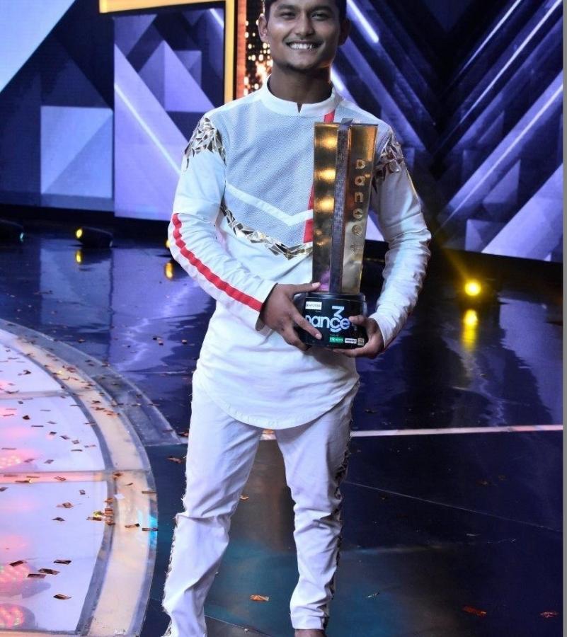बिर राधा शेप्रा ठरला डान्स प्लस ३चा विजेता, विजेतेपद समर्पित केले या ...