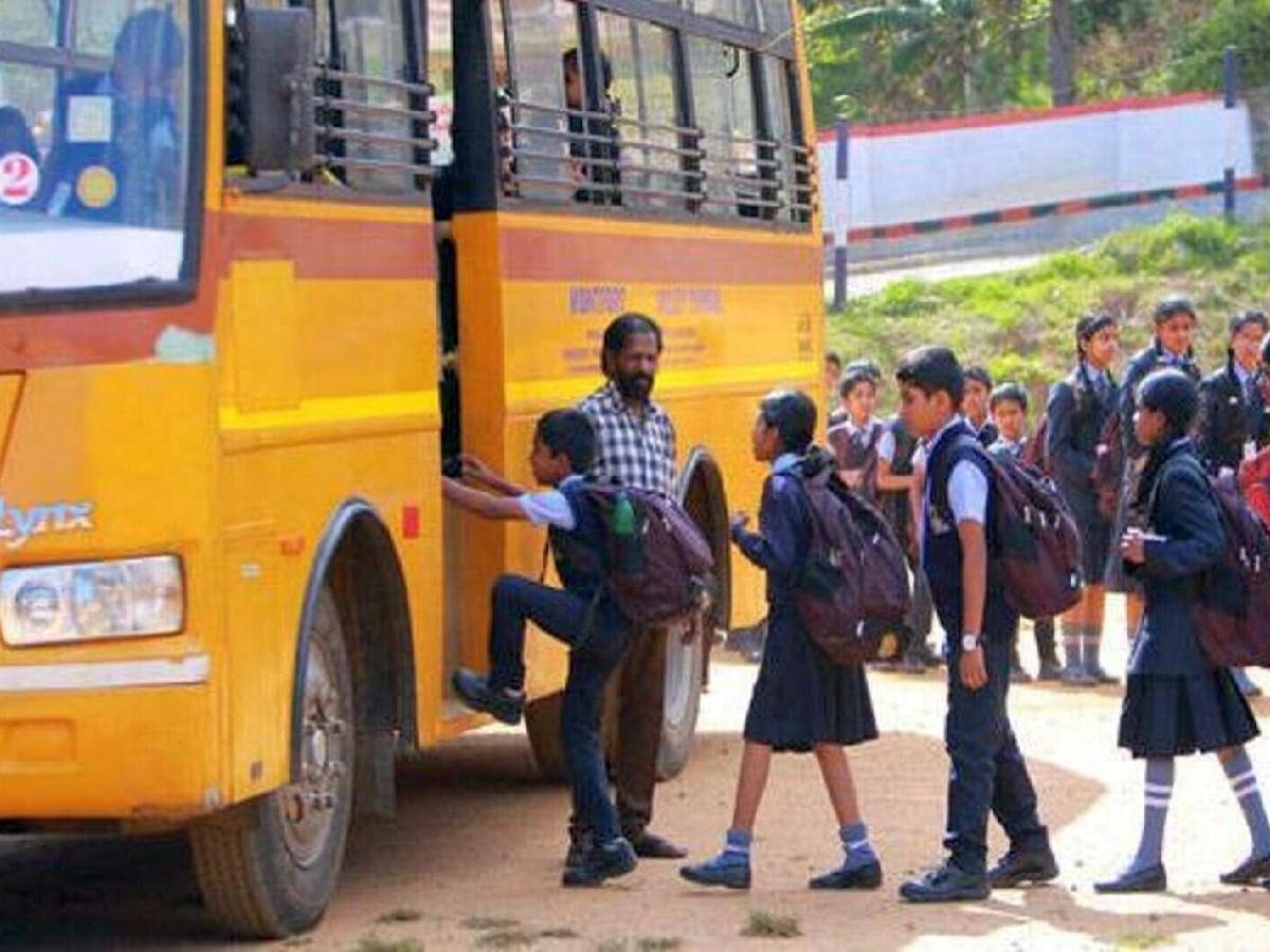 विना फिटनेस धावत आहेत ७६२ स्कूल बसेस, विद्यार्थ्यांचा जीव धोक्यात ...