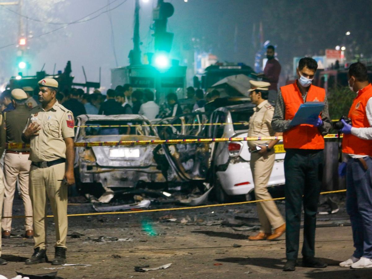 दिल्ली ब्लास्ट: 'माझ्याजवळ शरिराचा तुकडा पडला; रात्रभर झोप लागली नाही ...