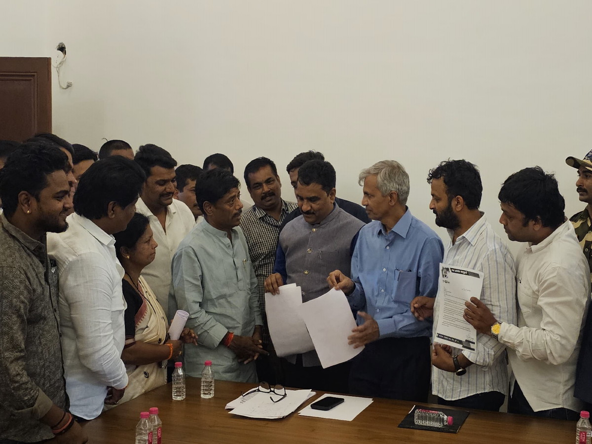 विद्यापीठ प्रशासन गांजा प्रकरण दाबतंय का? गुन्हा दाखल का नाही ...