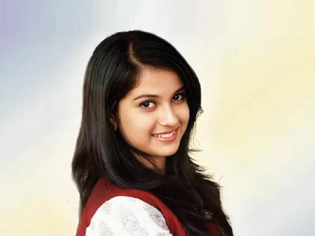 वडिलांच्या अफेअरमुळे दिशाची आत्महत्या; सादर केलेल्या क्लोजर ...