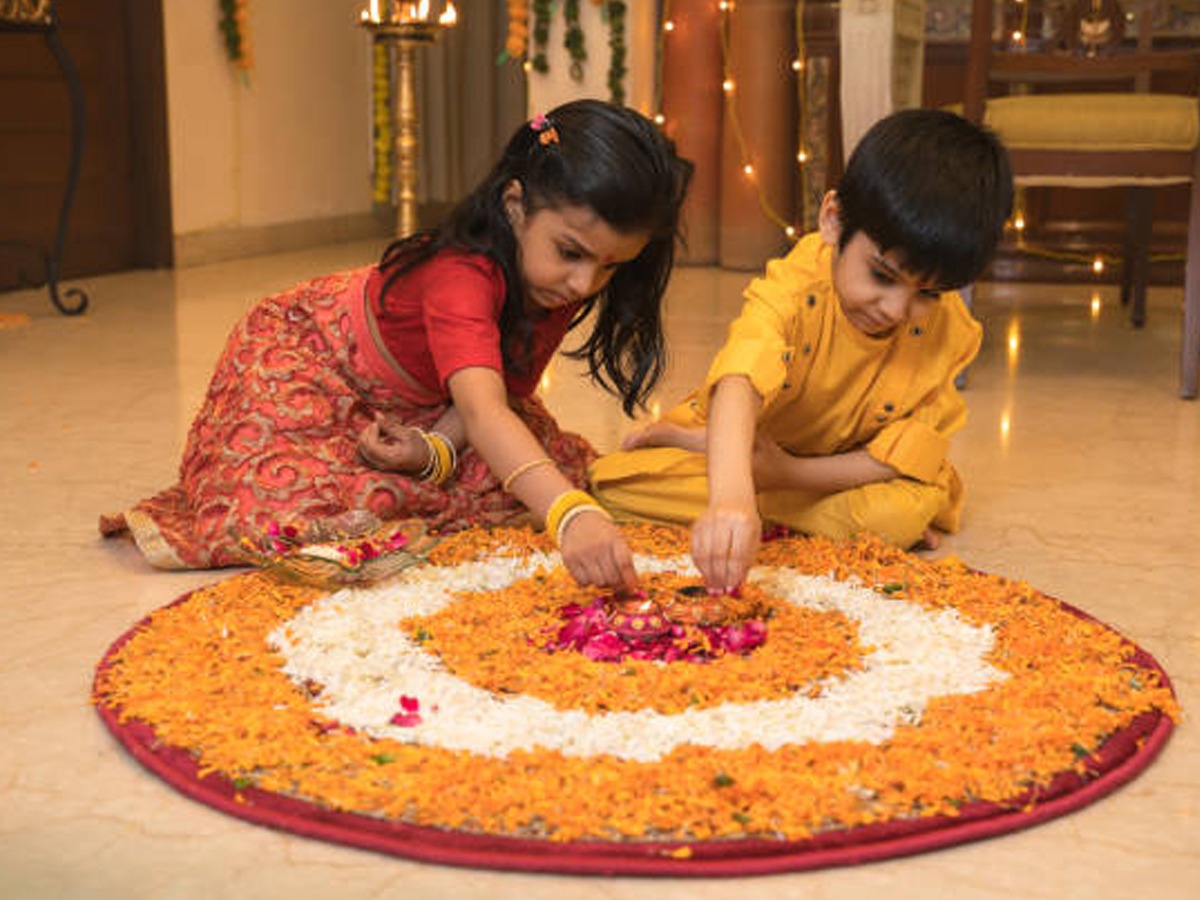 आईबाबा, फटाक्यांशिवायही ‘अशी’ दणक्यात साजरी करा मुलांची दिवाळी, पाहा ६ ...