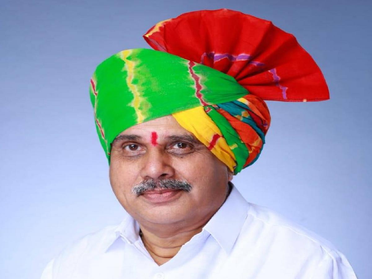 Kolhapur- Gokul Dudh Sangh: अरुण डोंगळेंचा अखेर राजीनामा Kolhapur ...