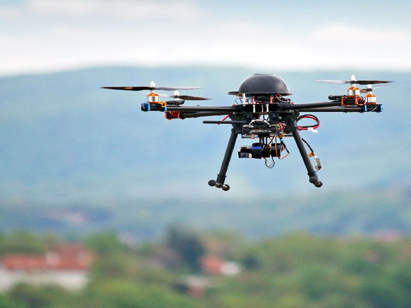भारतात सुरू होणार ड्रोनद्वारे डिलिव्हरी! | Delivery by drone to start ...