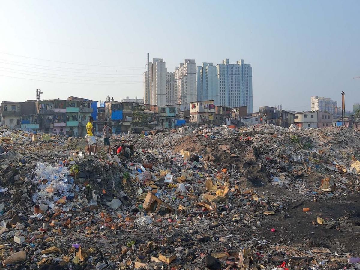 मुलुंड डम्पिंग ग्राउंडवरील कचरा विल्हेवाटीसाठी नवीन डेडलाइन Mumbai ...