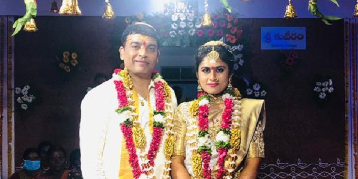 लॉकडाऊनमध्येच 49 वर्षांच्या या दिग्गज निर्मात्याने उरकले दुसरे लग्न ...