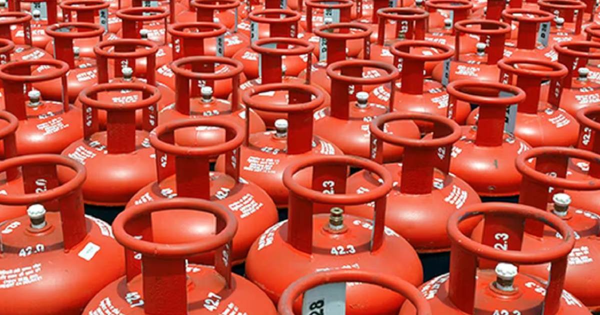 केंद्र सरकारची मोठी घोषणा! उज्ज्वला योजनेतून ७५ लाख नवीन LPG कनेक्शन मोफत देणार - Marathi News ...