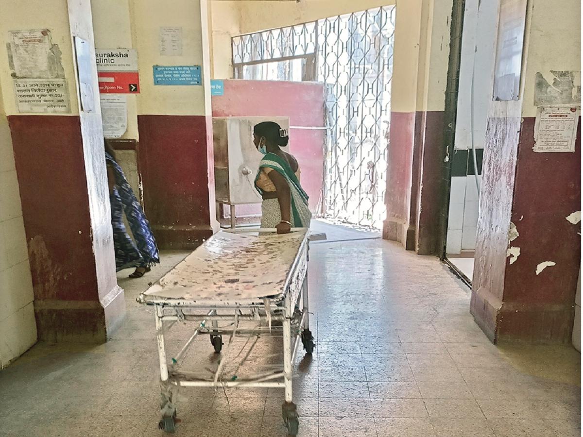 घाटी रुग्णालयातील १२३ कर्मचारी बेपत्ता ! कोणी सांगतील का, ते कुठेयत ...