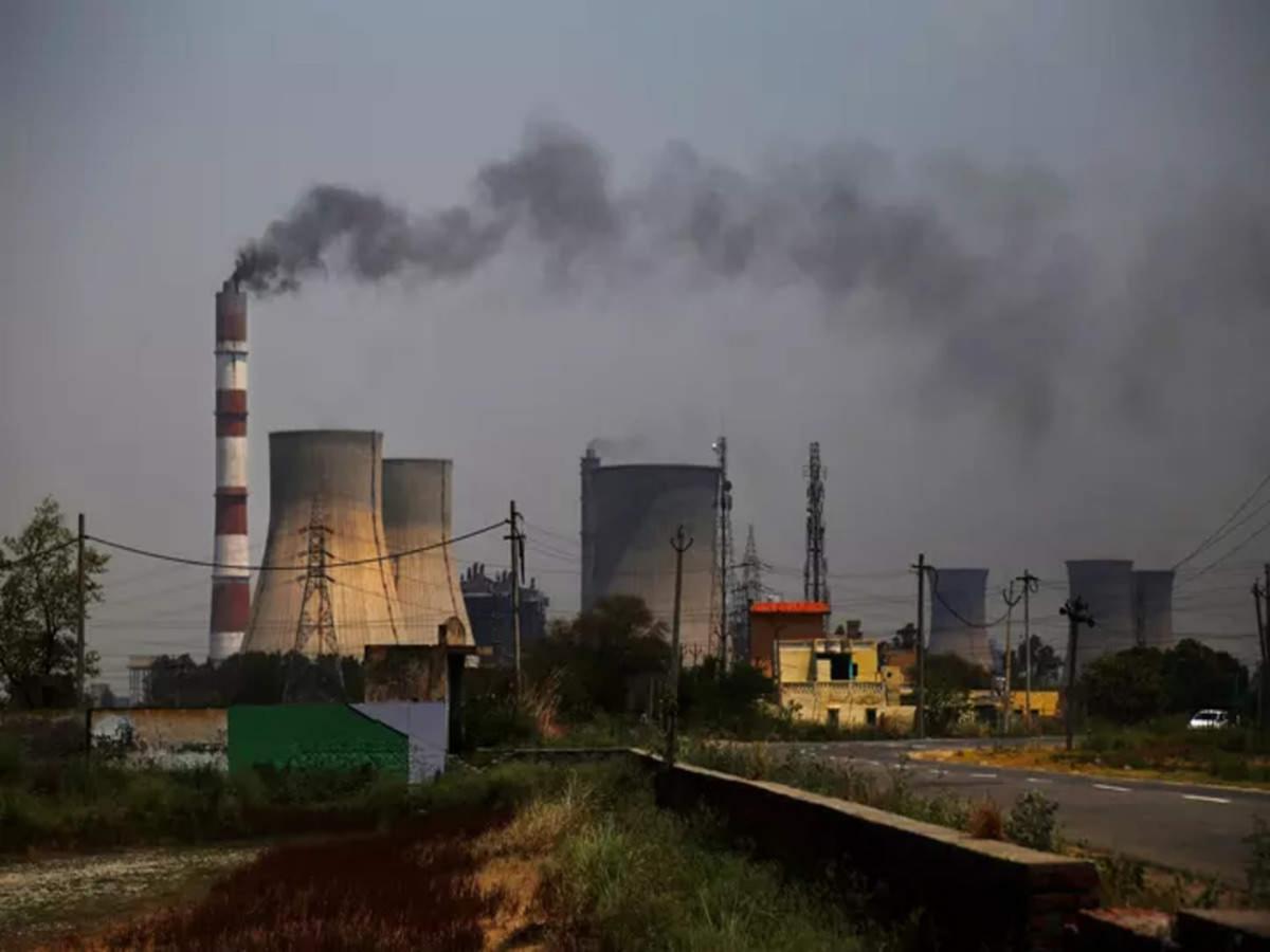 दिवाळखोर झाली 'ही' पॉवर कंपनी, वृत्त येताच शेअर्स विकण्यासाठी घाई; ₹९ ...