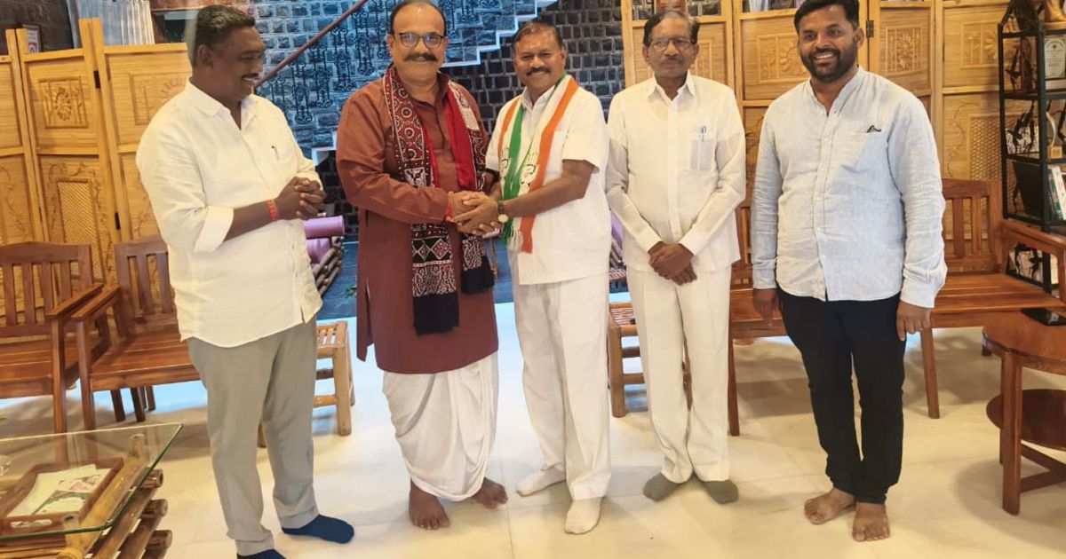 काँग्रेसकडून भाजपाला मोठा धक्का, माजी मंत्र्याने केली घरवापसी, पद्माकर ...
