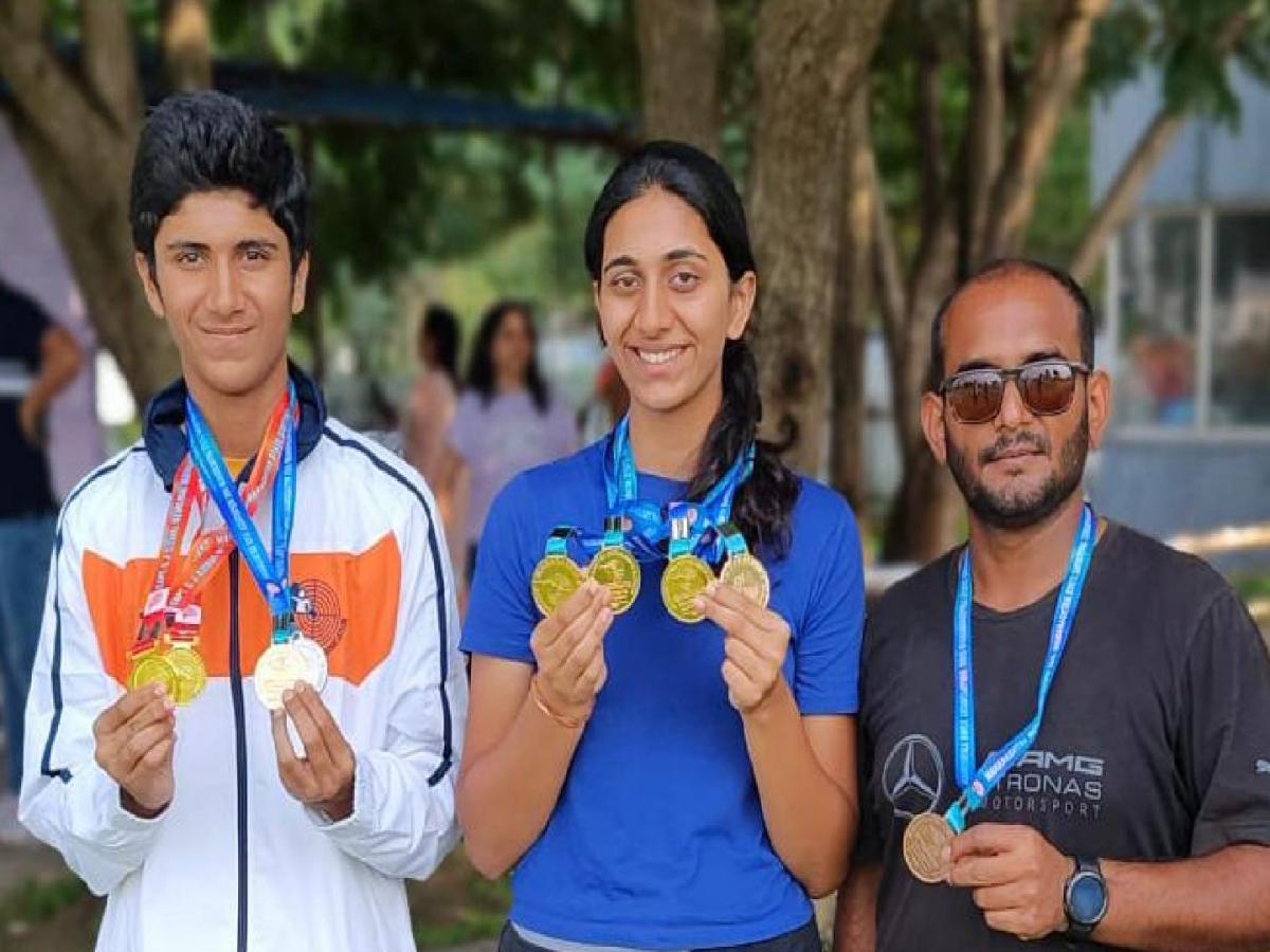 नेमबाजी स्पर्धेत कोल्हापूरचे राज, समरजित, पृथ्वीराज इंगळे बंधु चमकले ...