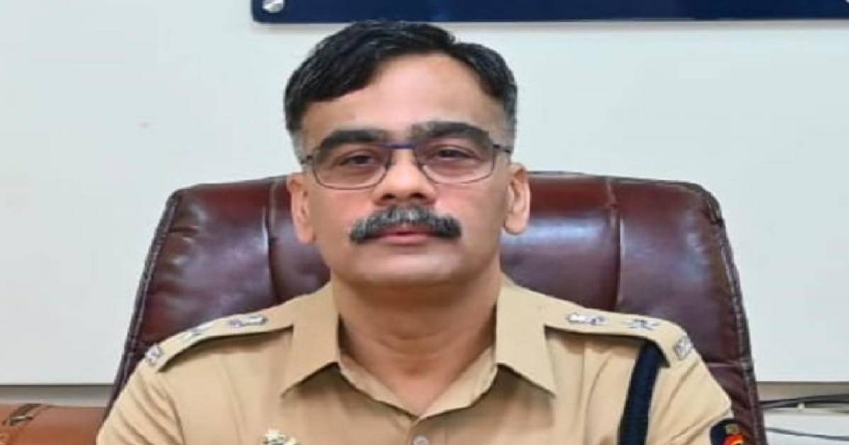 जालन्यातील मराठा आंदोलनातील लाठीमार,सातारा जिल्हा परिषदेतील राडा ...