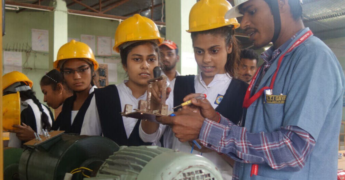 राज्यातील २० ‘आयटीआय’मध्ये अत्याधुनिक प्रयोगशाळा उभारणार; १५ दिवसांचे ...