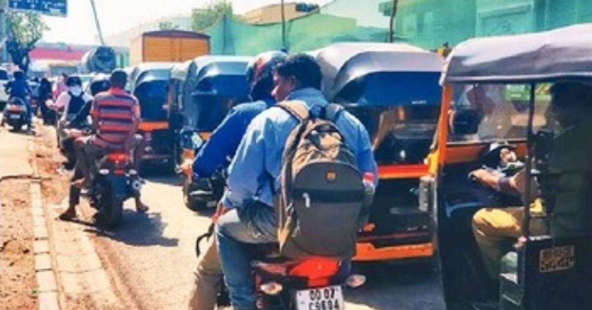 आग्रा रोडची कोंडी फुटेना; रुग्णवाहिकांना वाट मिळेना Mumbai Marathi News ...