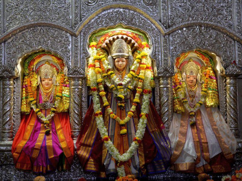 उद्या पहाटेपासून गजबजणार ग्रामदेवता कालिकामातेचे मंदिर Nashik Marathi ...
