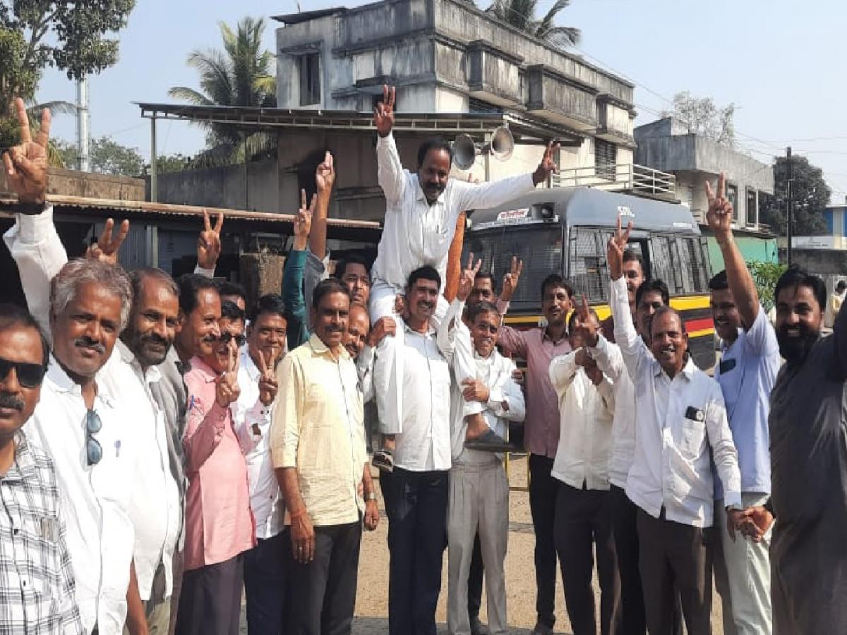 कराड पाटण तालुका शिक्षक सोसायटीत 'गुरुजन एकते'चा विजय!, संभाजीराव ...
