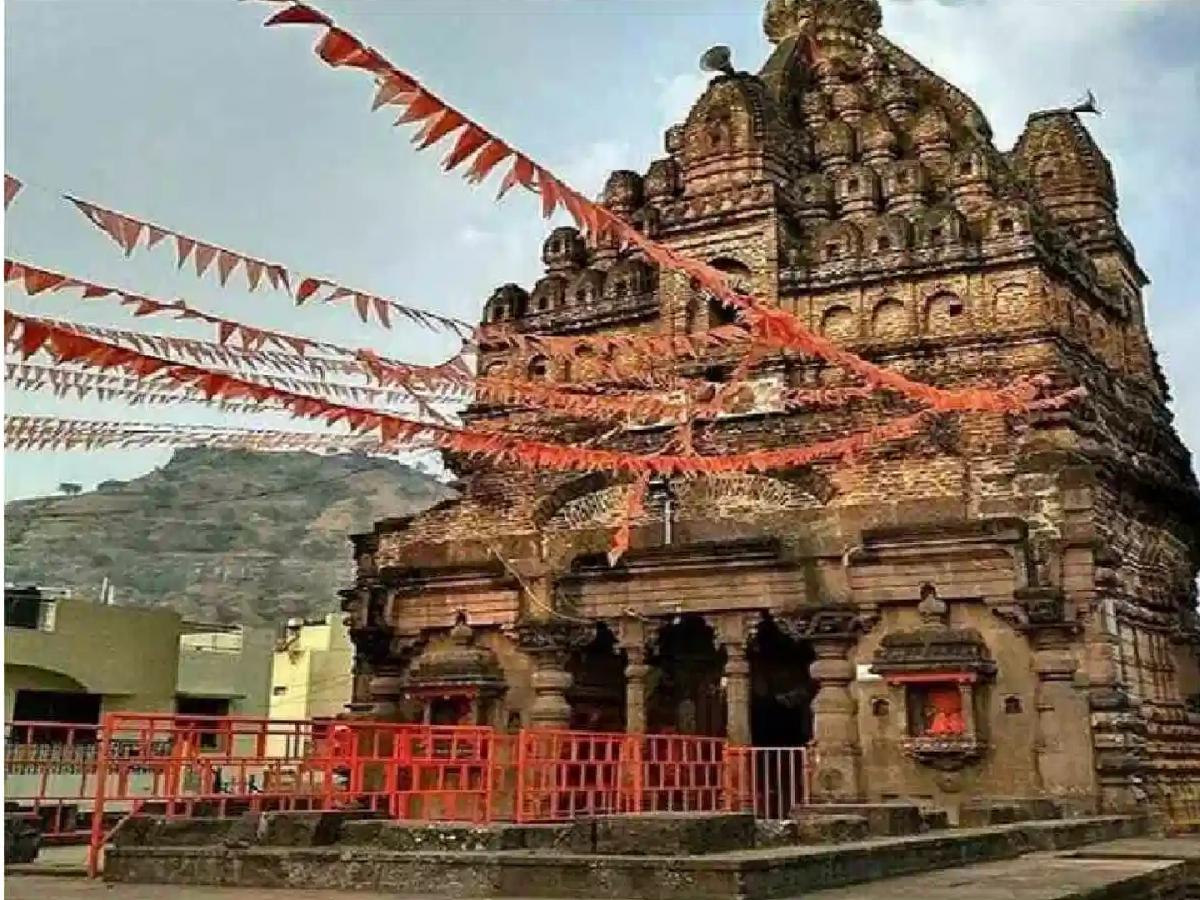 राणी अहिल्याबाई होळकरांचे एक समाजाभिमुख कार्य म्हणजे सातारा परिसरातील ...