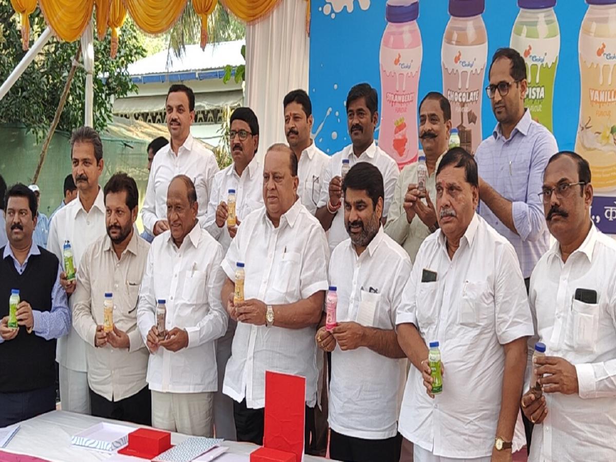 बाजारपेठेत ‘गोकुळ’चे नवे उत्पादन, चार प्रकारच्या सुगंधी दुधाचा प्रारंभ ...